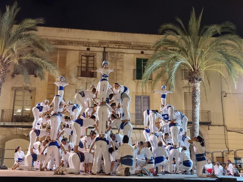 Els Falcons de Vilanova culminen l’any del 50è amb un superfocking de ...