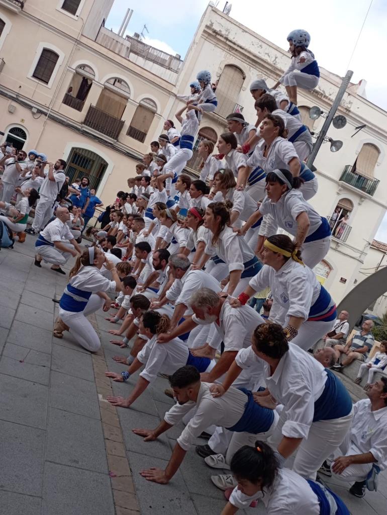 Els Falcons de Vilanova culminen l’any del 50è amb un superfocking de ...