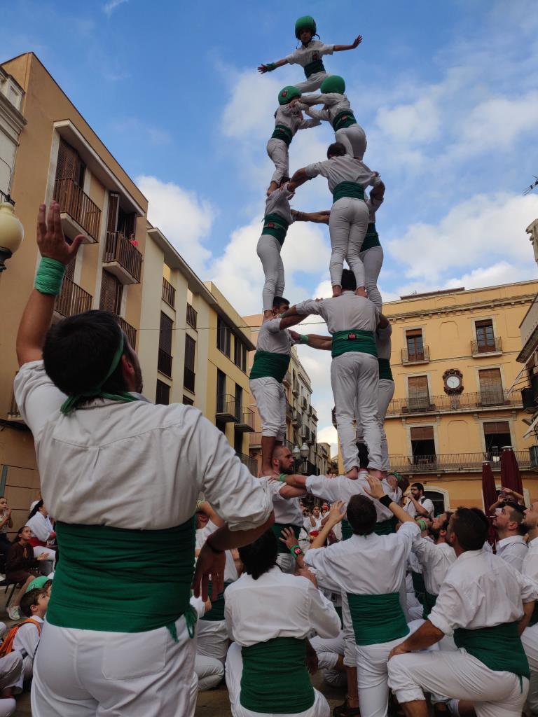 Els Falcons de Vilanova culminen l’any del 50è amb un superfocking de ...